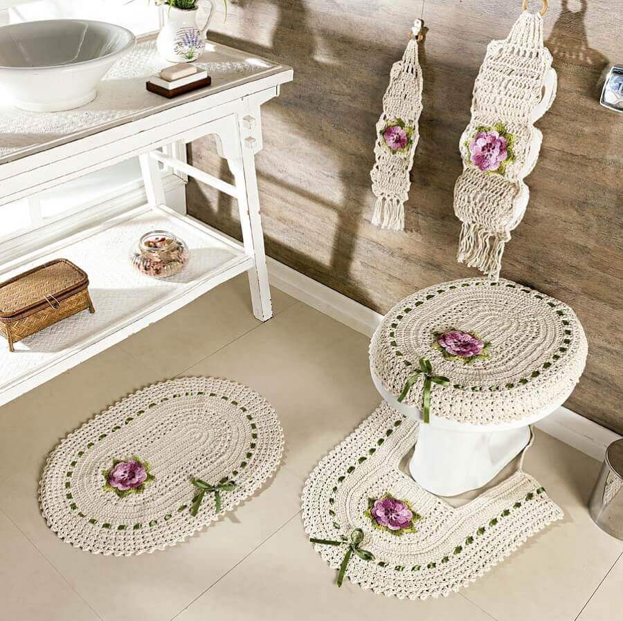 DIY πλεκτά χαλάκια με λουλούδια για μια ρομαντική πινελιά στο σπίτι σας ...