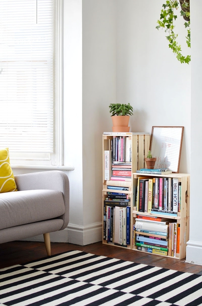 DIY Βιβλιοθήκες και ραφίερες από παλέτες ή ξύλινα κιβώτια: δημιουργικές ...